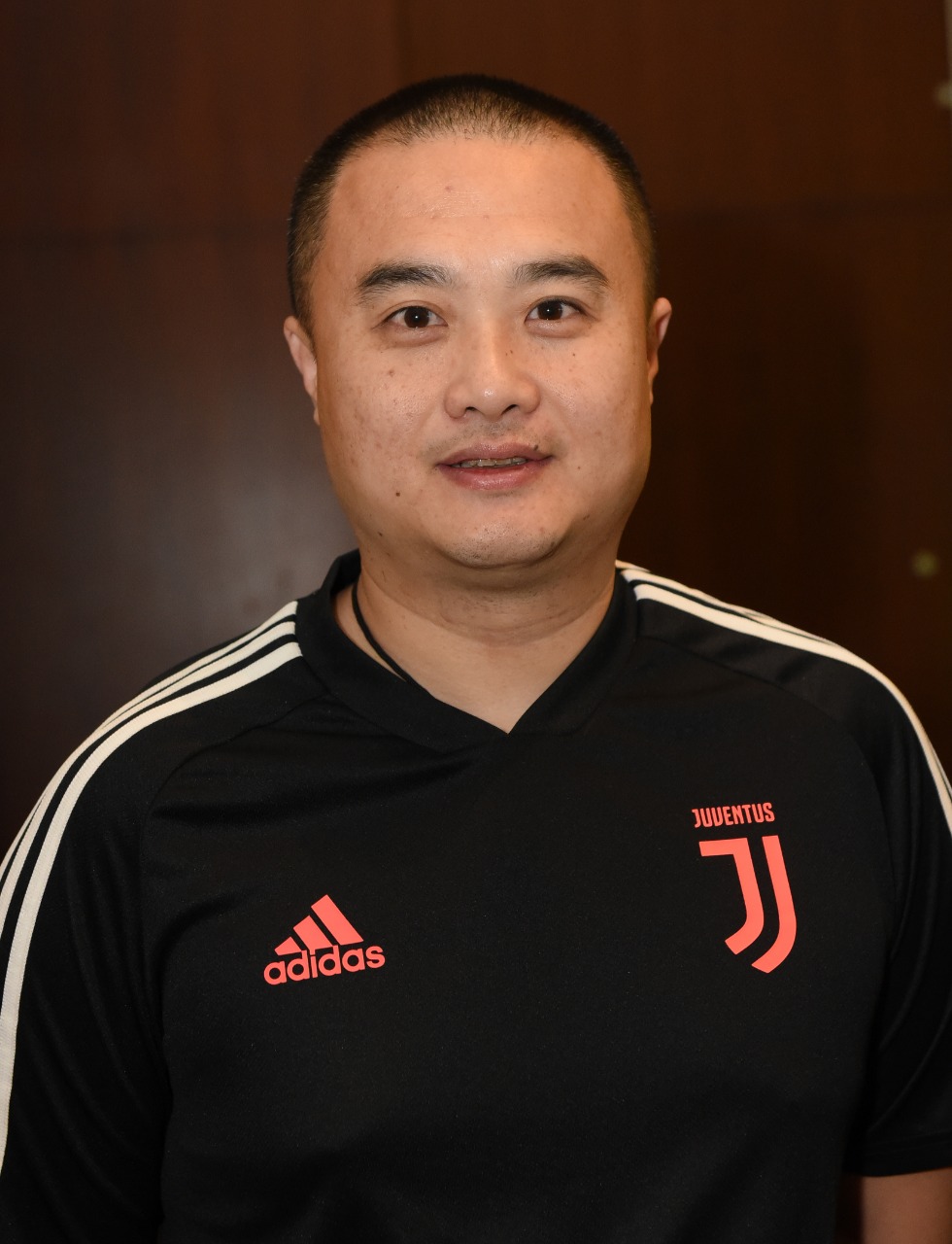 LIN ZHEN JU – Pabellón de la Fama de Deporte Dominicano